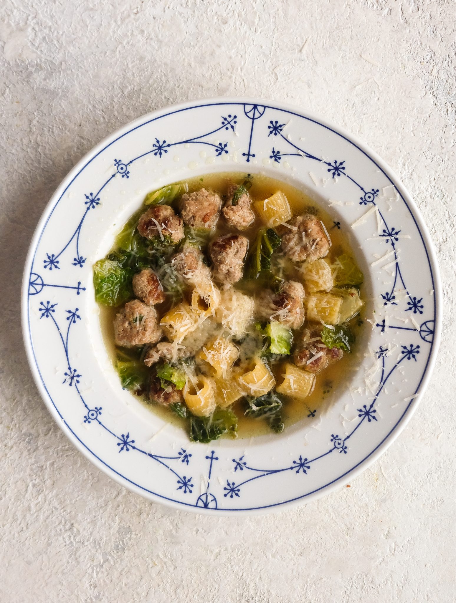Warm mit Aussicht auf Fleischbällchen: Eine köstliche Wintersuppe ...
